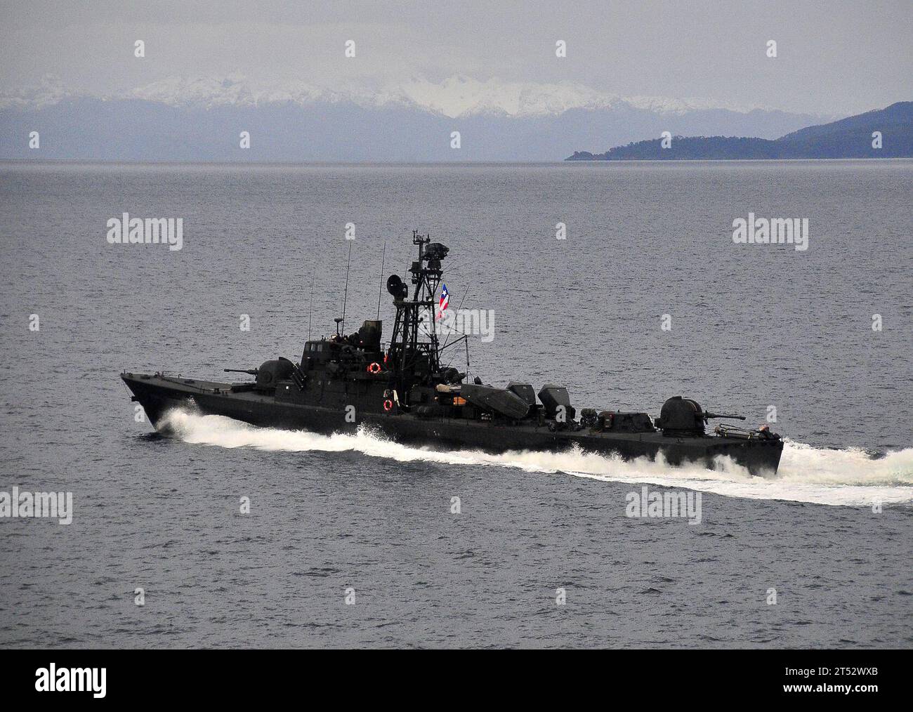 Fast attack craft hi-res stock photography and images - Alamy