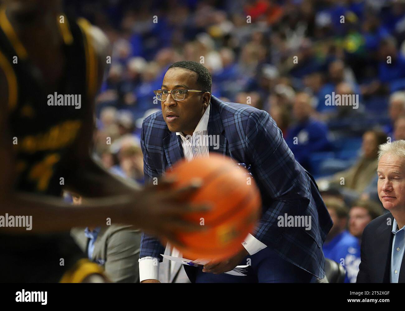 LEXINGTON, KY - NOVEMBER 2: Kentucky Wildcats assistant coach Chin ...