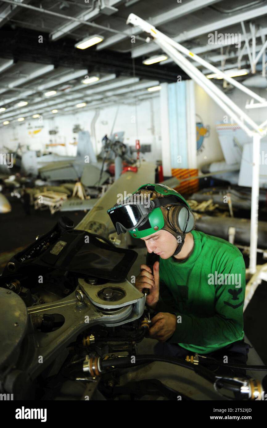 Anti-submarine Helicopter Squadron 7, Dusty Dogs, helicopter, hs-7 ...
