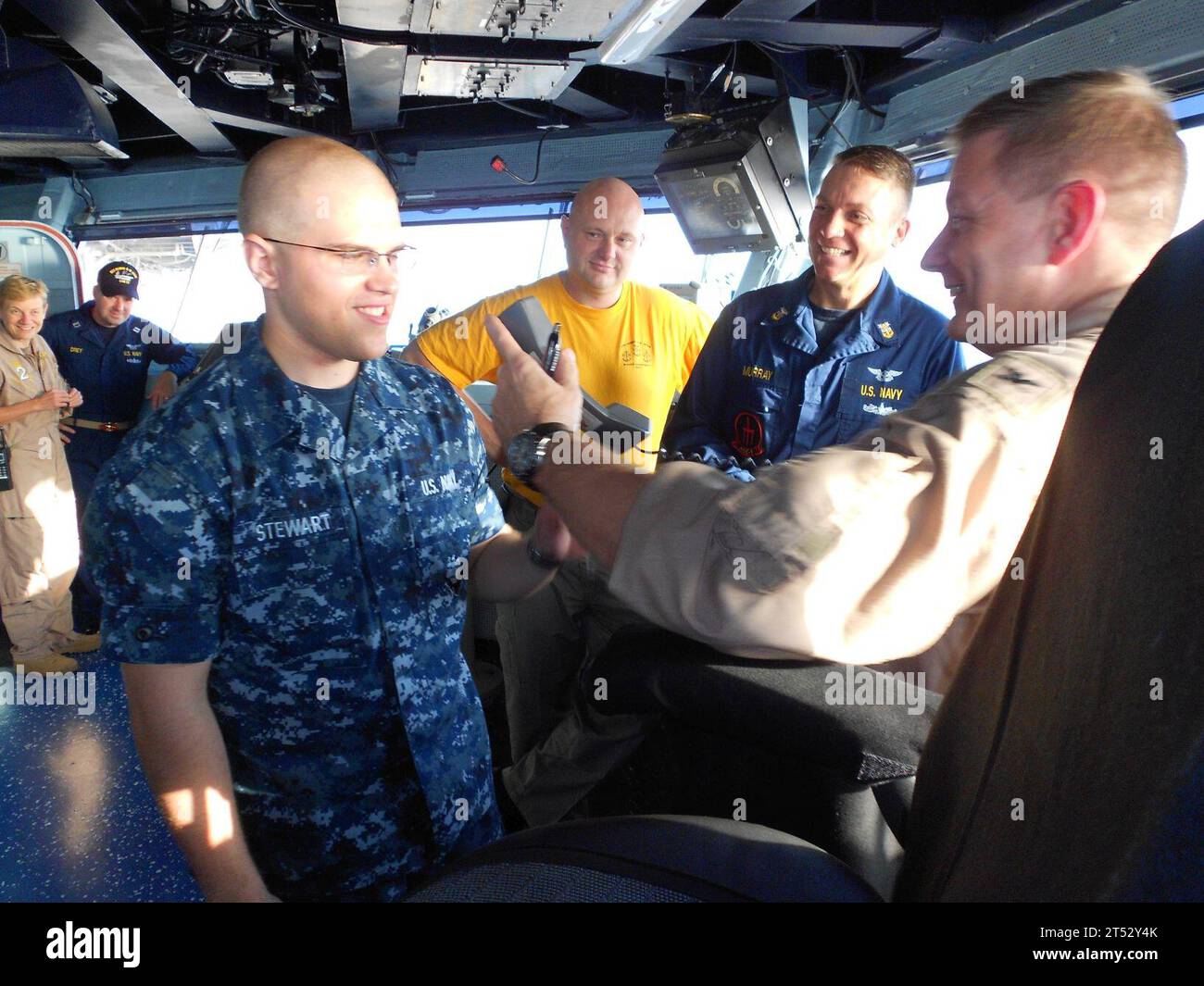 ARABIAN GULF, bridge, Capt. Brian Luther, phone, U.S. navy photo, USS ...