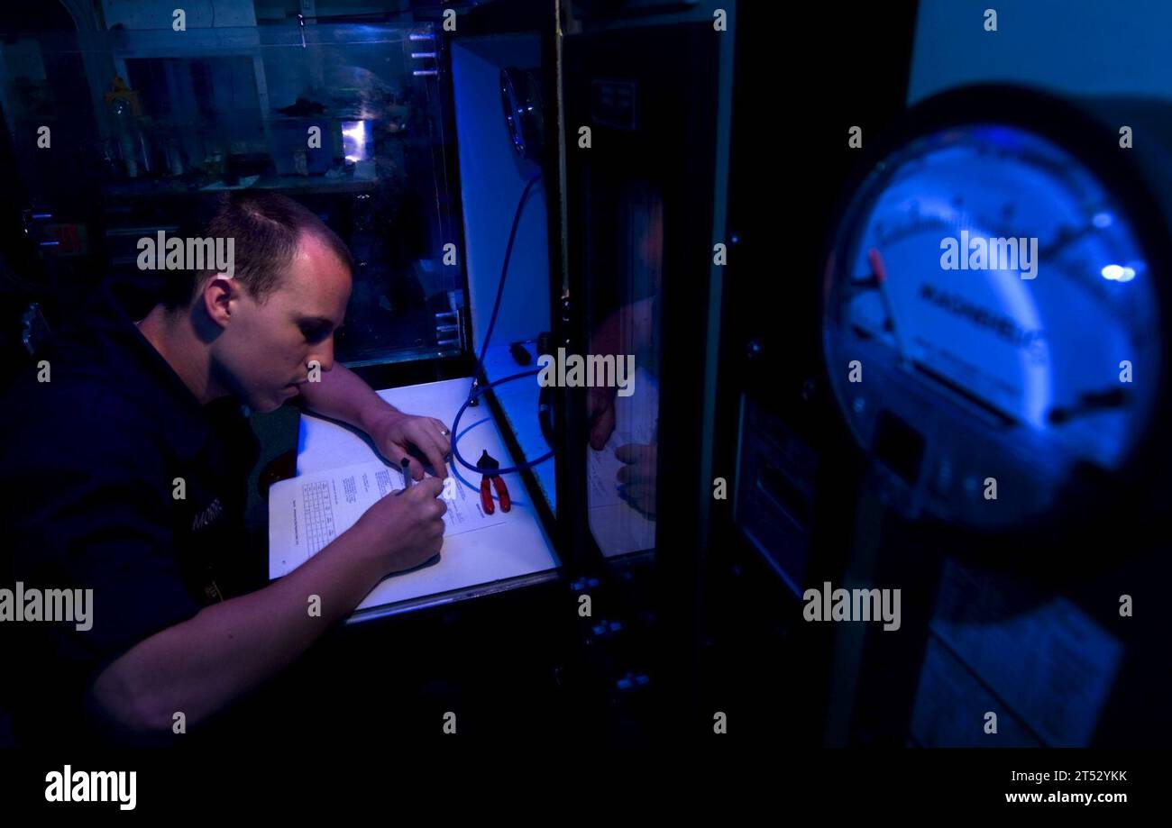 Arabian Sea, oxygen regulator, paraloft shop, Sailor, U.S. navy photo ...