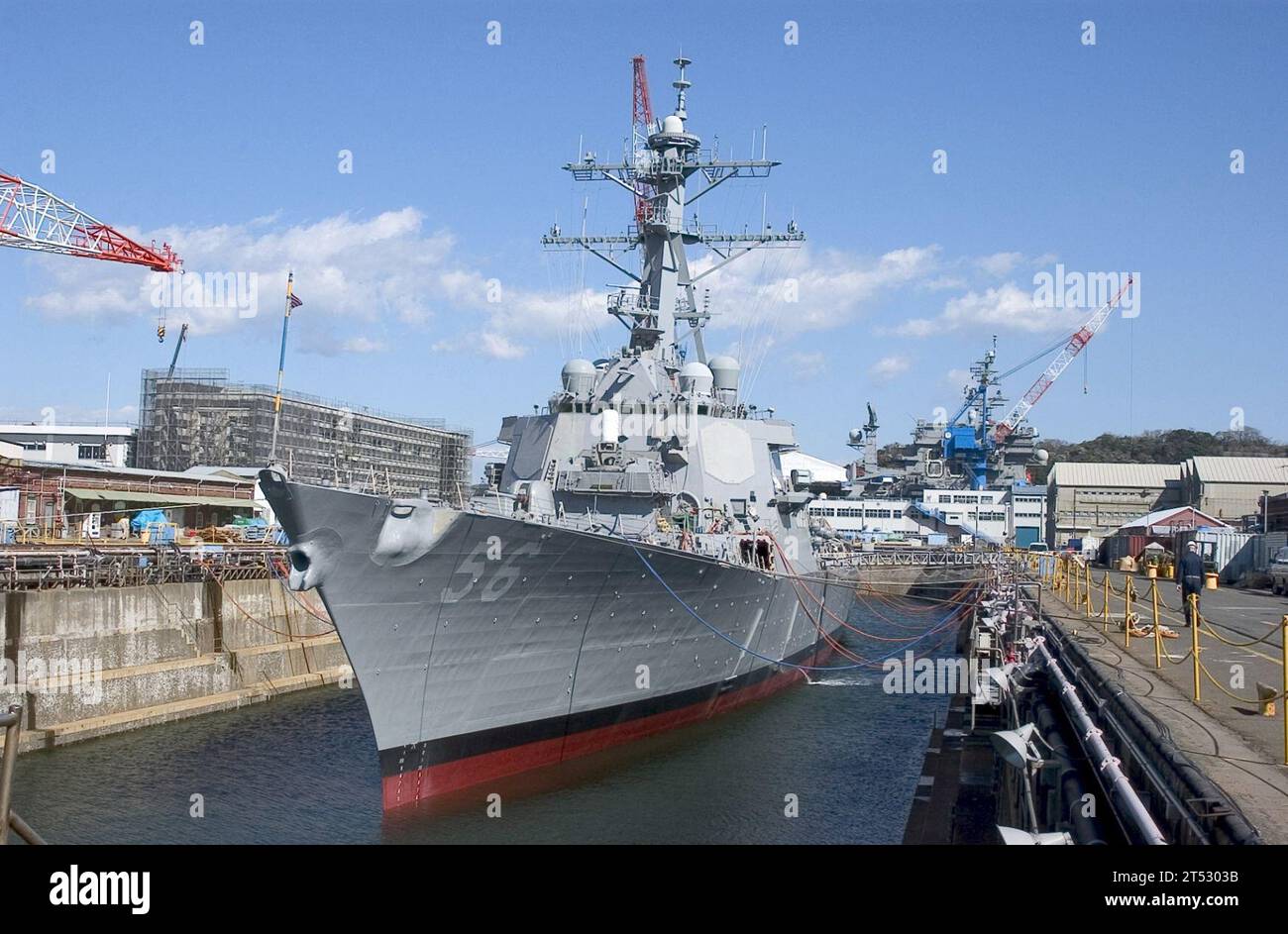 0702152638R-001 Yokosuka, Japan (Feb. 15, 2007) - The Arleigh Burke ...