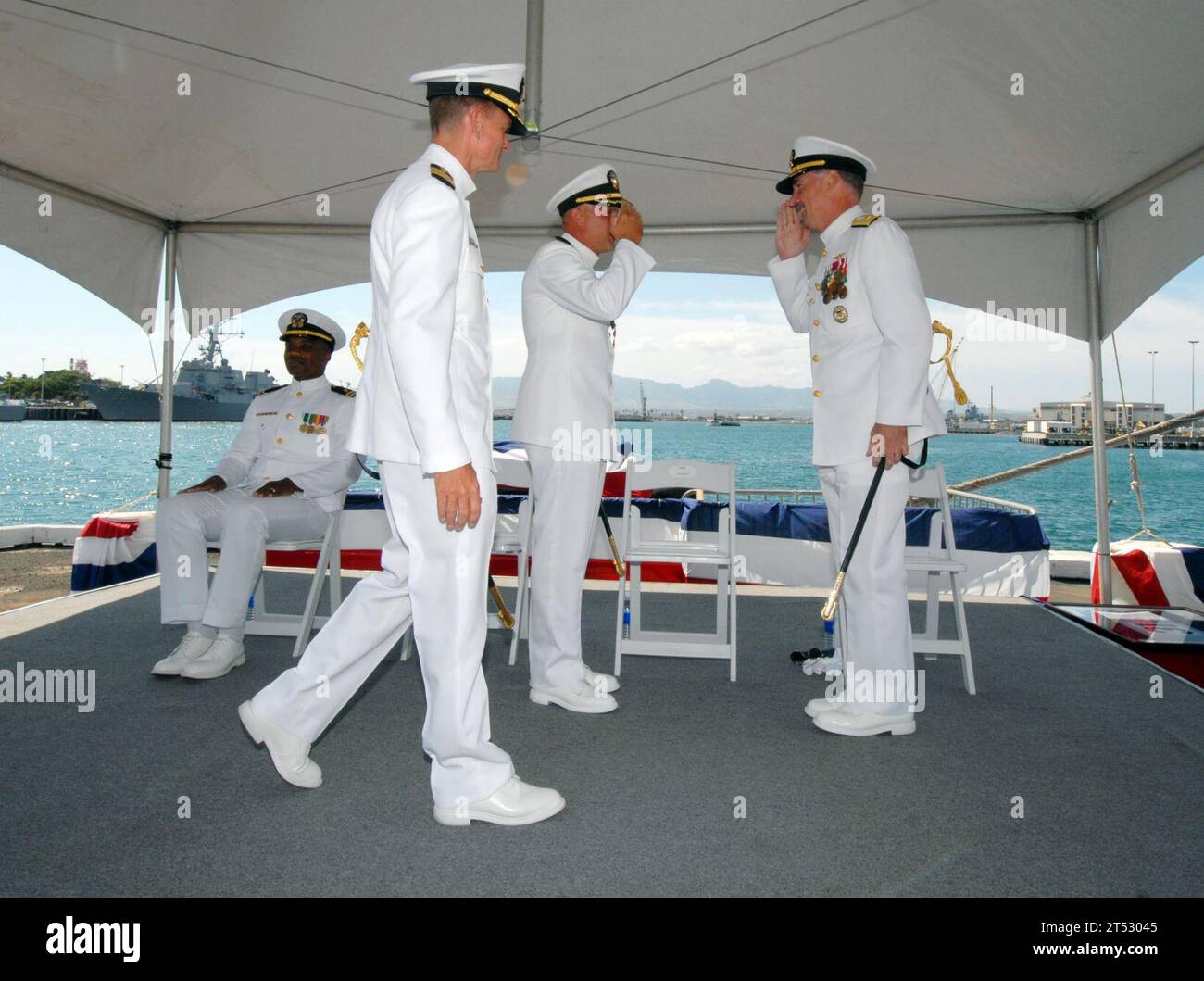 0704054965F-017 PEARL HARBOR, Hawaii (April 5, 2007) - Capt. Fredrick W ...