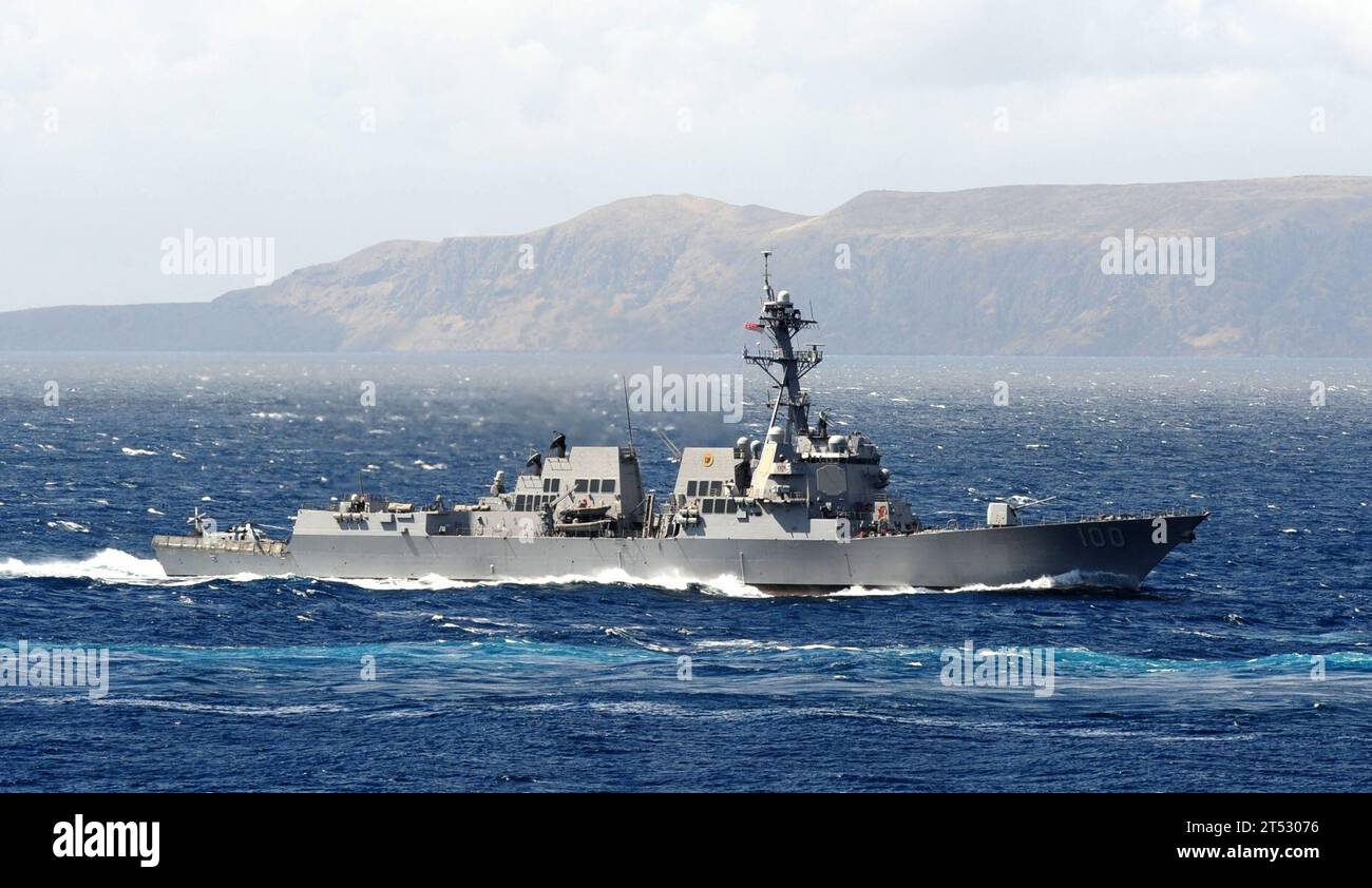 Uss kidd ddg 100 hi-res stock photography and images - Alamy