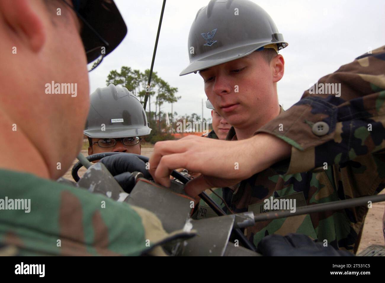 assembly, COMMEX, demonstrates, gulfport, Miss, Naval Mobile ...