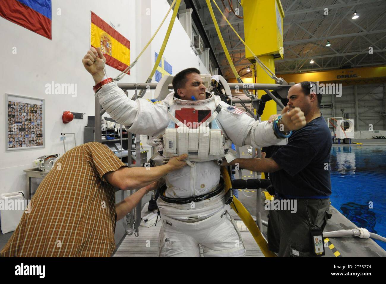 Astronaut nasa training hi-res stock photography and images - Alamy