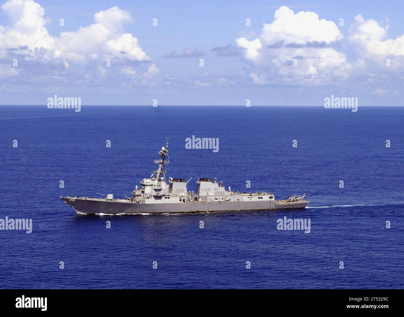 0807056753R-023 ATLANTIC OCEAN (July 5, 2008) The guided-missile ...