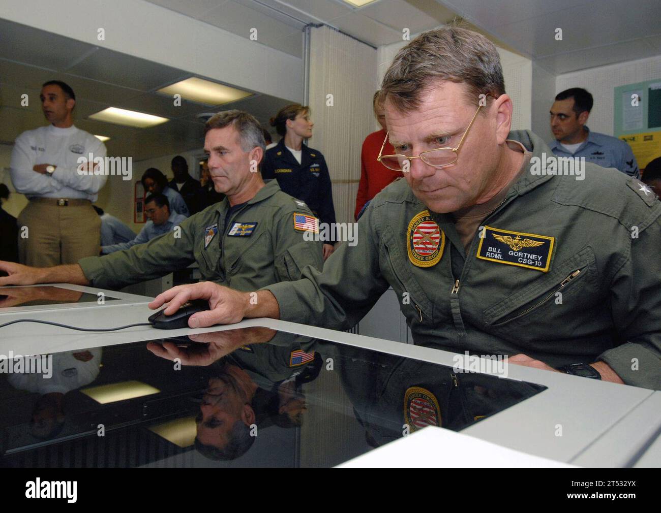 New computers installed hi-res stock photography and images - Alamy