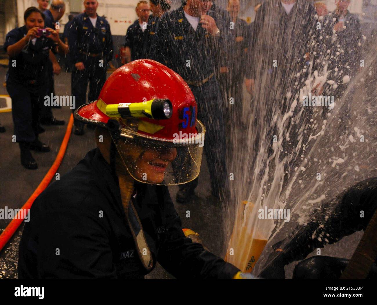 atlantic ocean, damage control Olympics, USS Wasp (LHD 1 Stock Photo ...