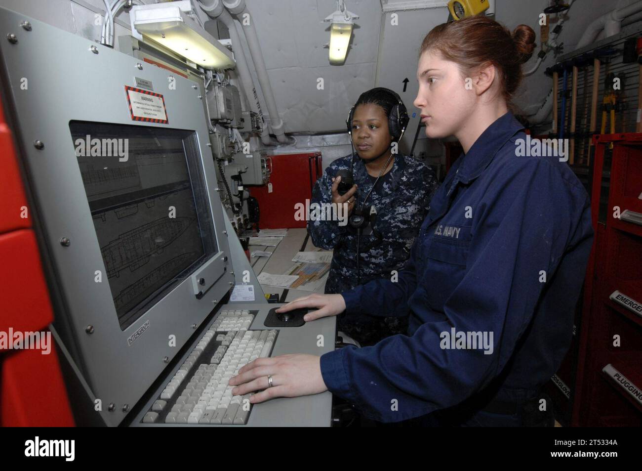 atlantic ocean, damage control locker computer training, Female Sailors ...
