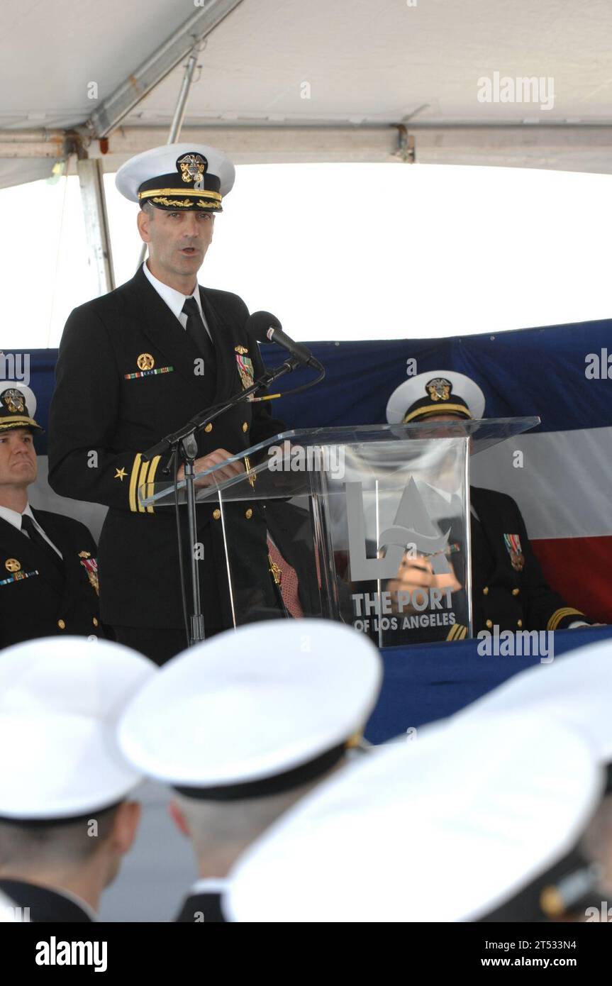 1001236536T-429 LOS ANGELES (Jan. 23, 2010) Cmdr. Steven Harrison ...