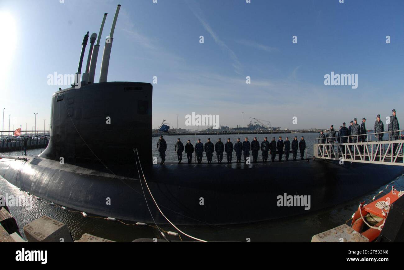 1003257705S-016 NORFOLK (March 25, 2010) The crew of the Virginia-class ...
