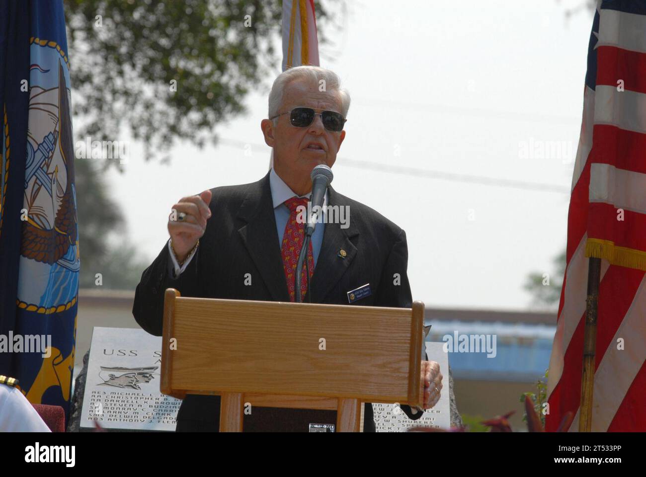 Uss stark hi-res stock photography and images - Alamy