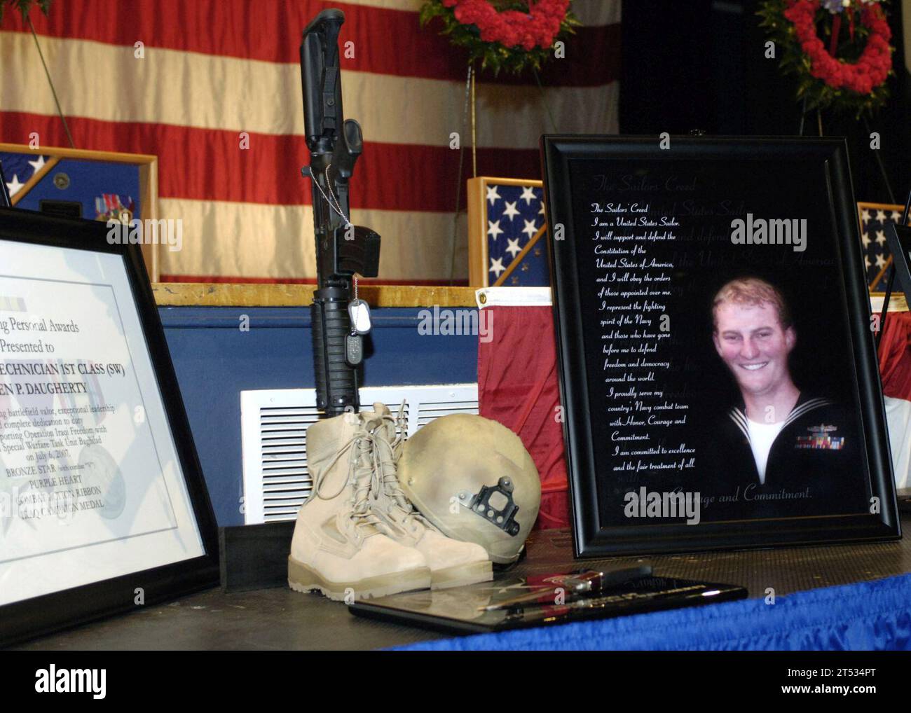 Naval special warfare group hi-res stock photography and images - Alamy
