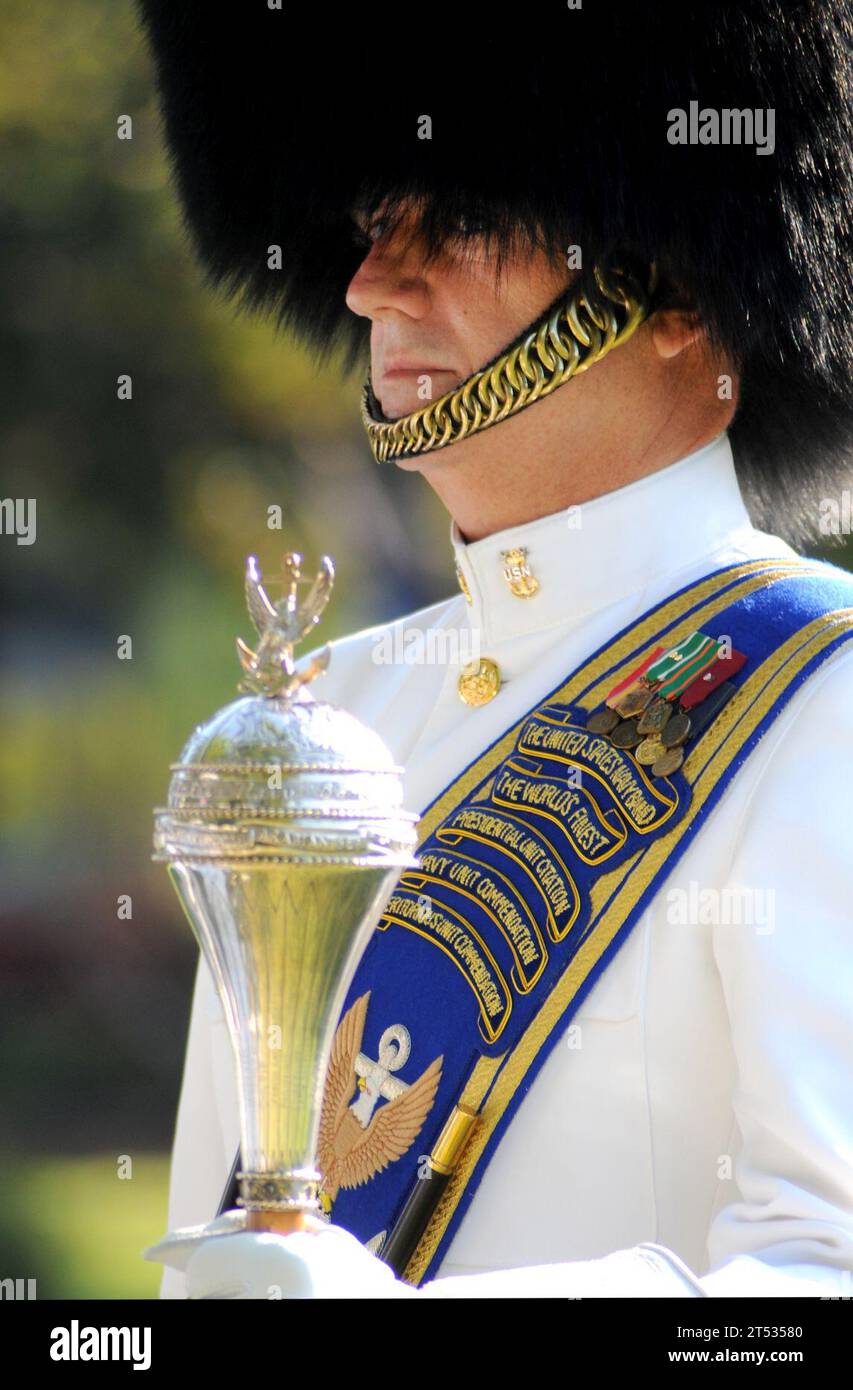 Navy ceremonial band hi-res stock photography and images - Alamy