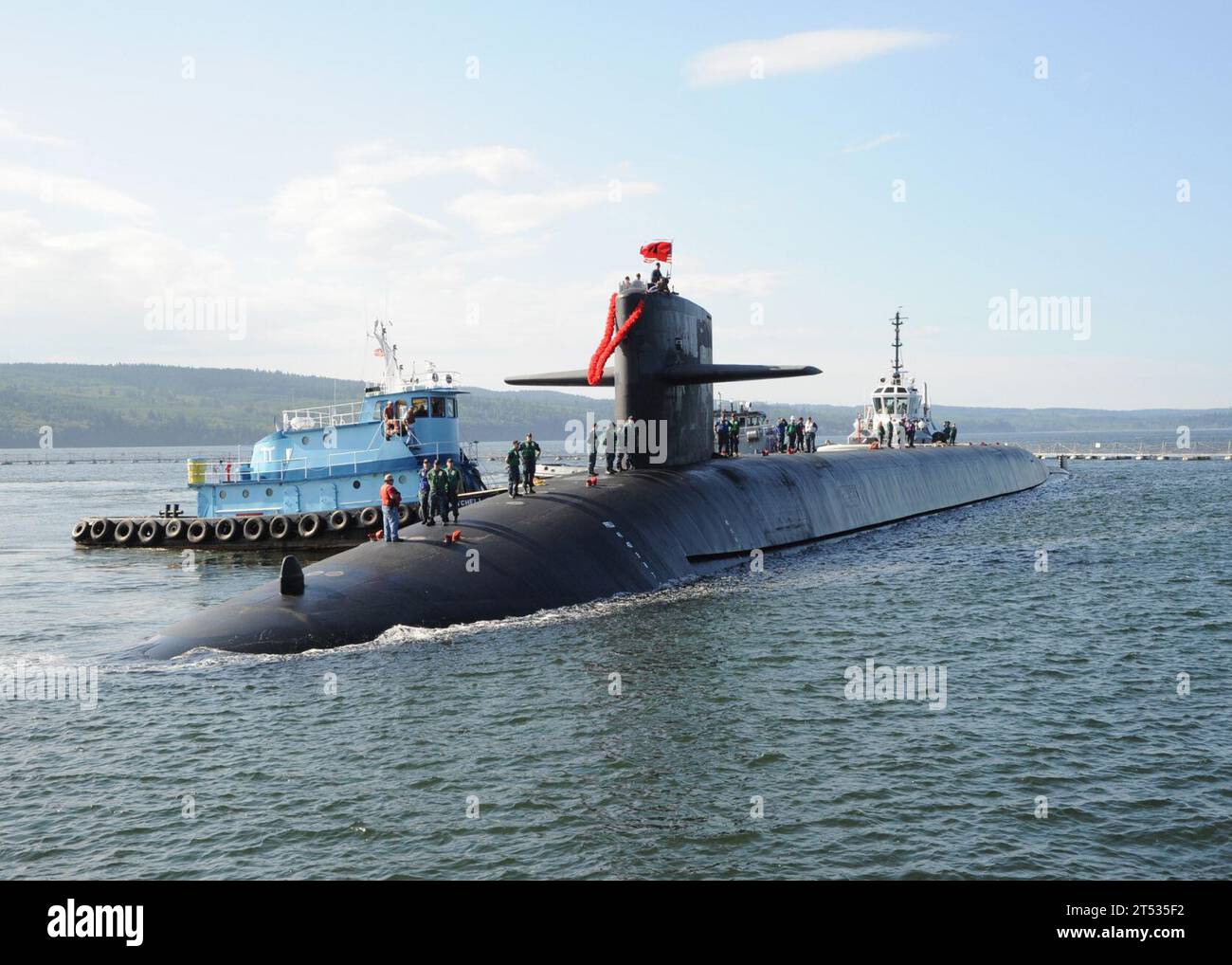 110730ZZ999-003 BANGOR, Wash. (July 30, 2011) The Ohio-class ballistic ...
