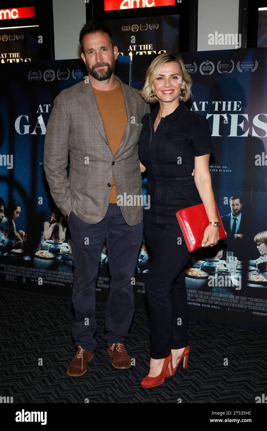 Los Angeles, Ca. 2nd Nov, 2023. Noah Wyle and Sara Wells at the LA ...
