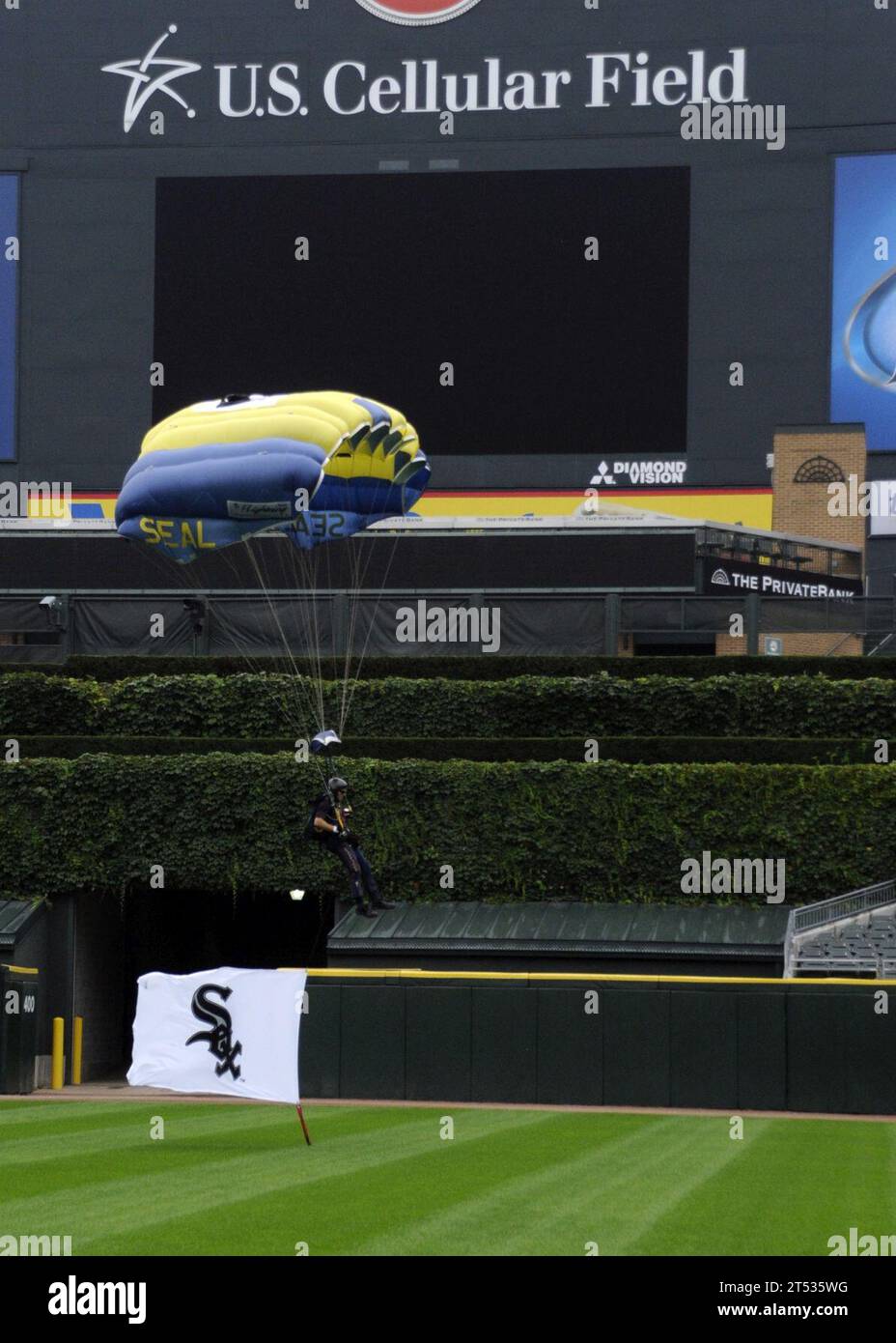 Baseball, Chicago Navy Week, demonstration, Leap Frogs, Naval Special ...