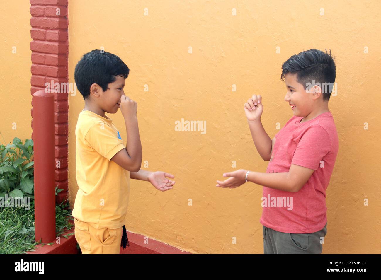 Scissors paper stone hi-res stock photography and images - Alamy