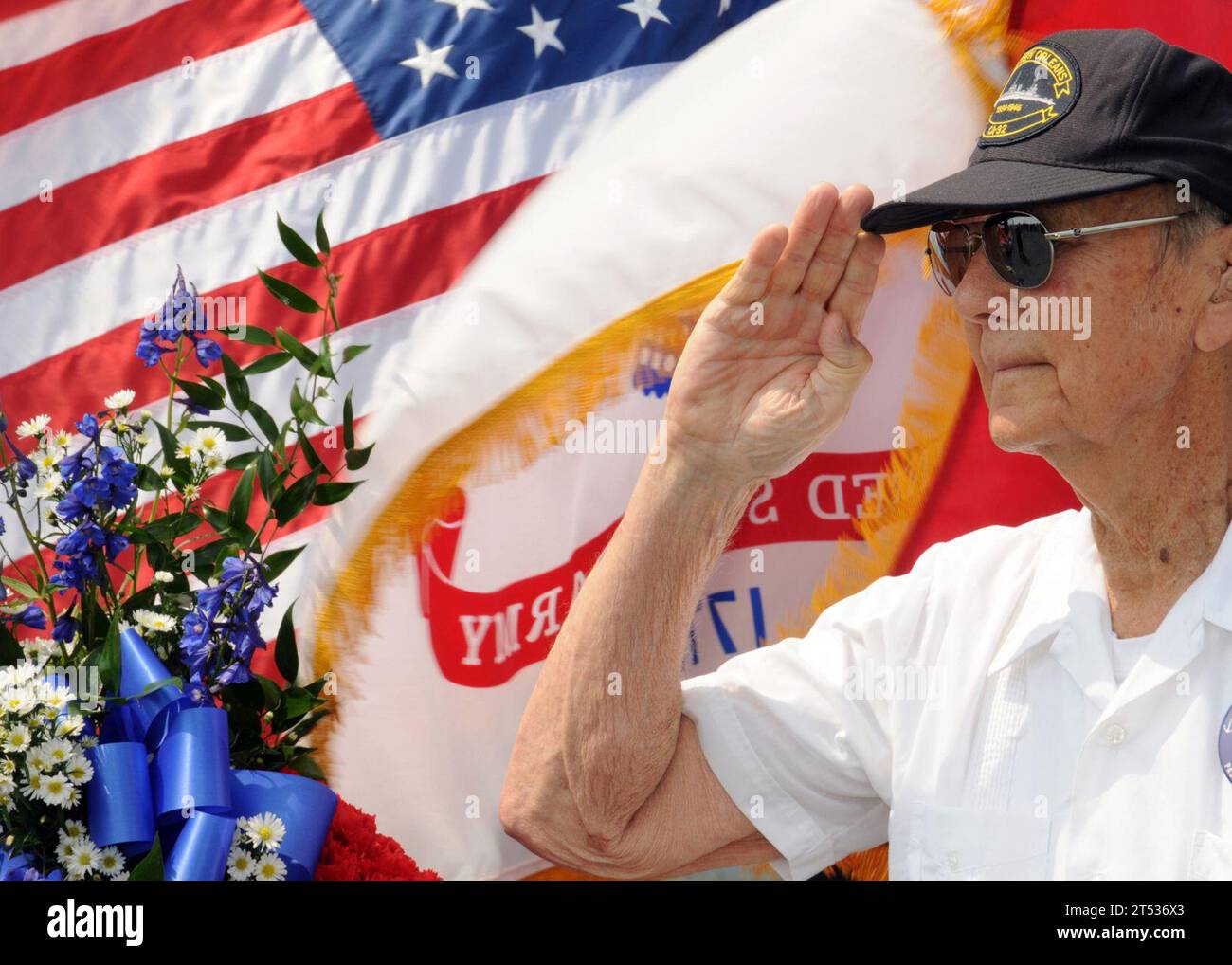 1006046509M-045 NORFOLK (June 4, 2010) William Eckel, a veteran of the ...