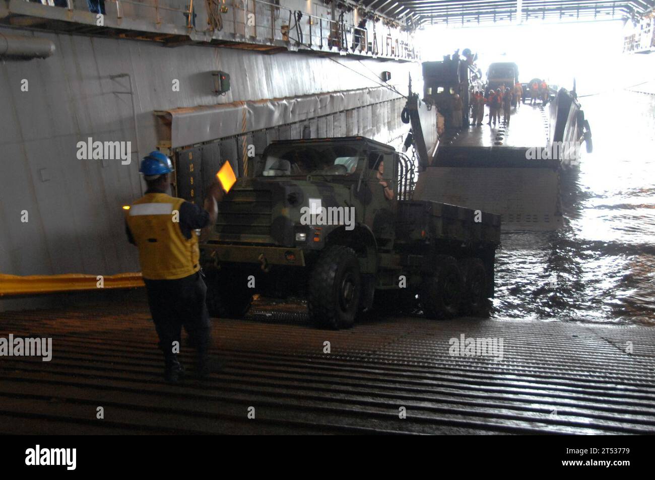 Bay, directing, Dock, dry, Launch, LCU, loading, truck Stock Photo - Alamy