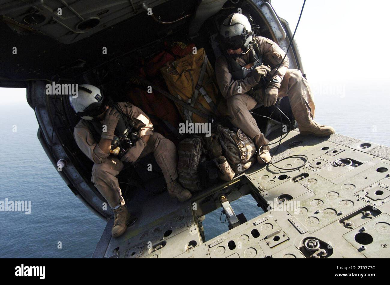 Mh 60s nighthawk helicopter hi-res stock photography and images - Alamy