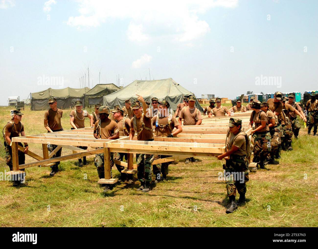 0706120553R-001 CAMP SHELBY, Miss. (June 12, 2007) - Seabees stationed ...
