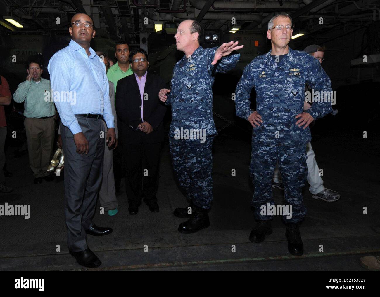 1010257680E-086 CARIBBEAN SEA (Oct. 25, 2010) Capt. Thomas Chassee ...