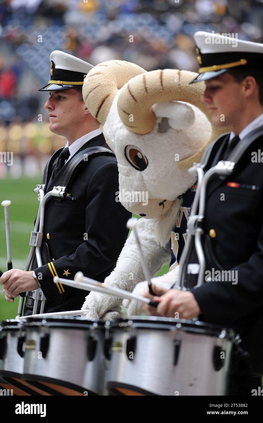 Naval academy goat mascot hi-res stock photography and images - Alamy