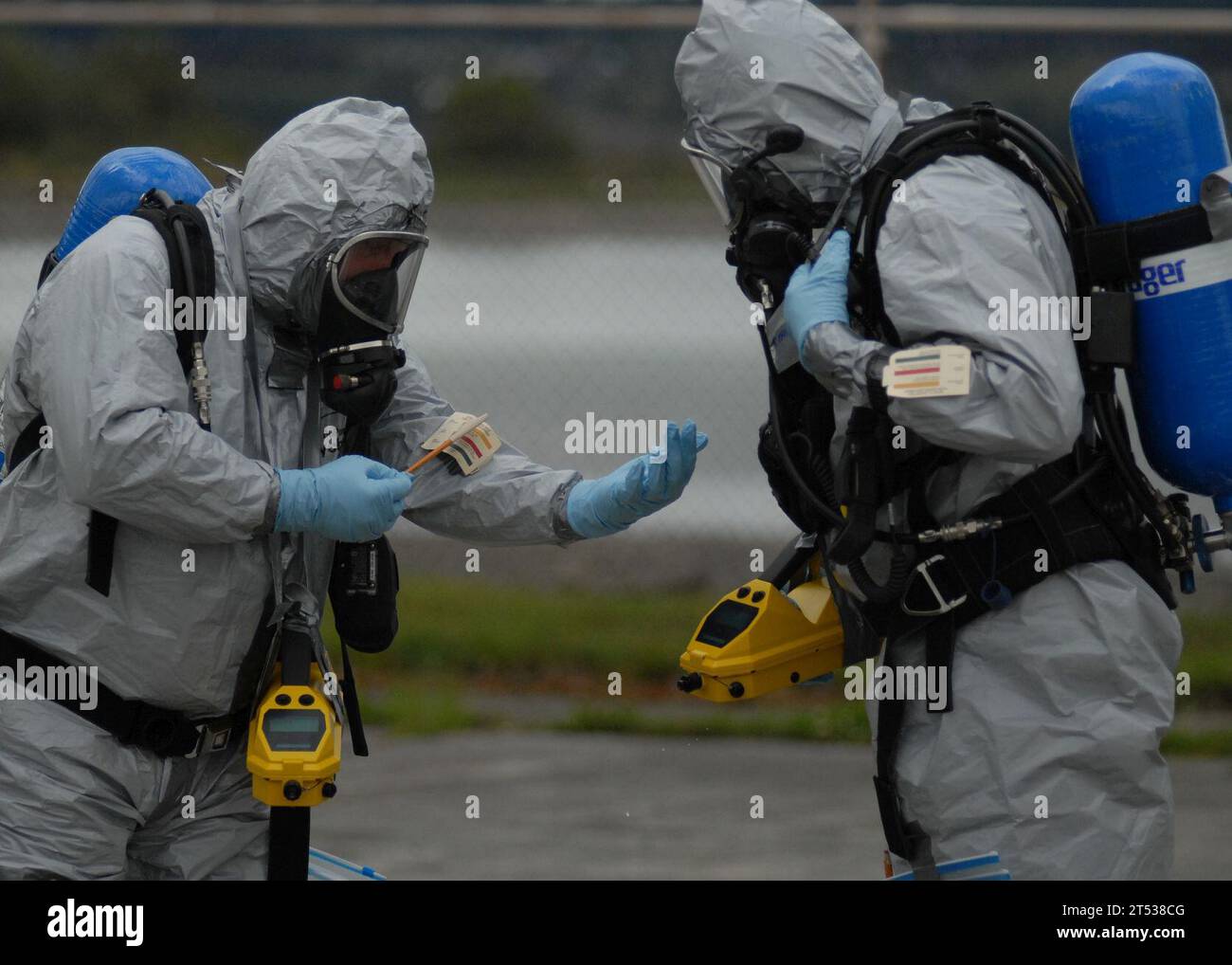 Mobile emergency response support hi-res stock photography and images ...