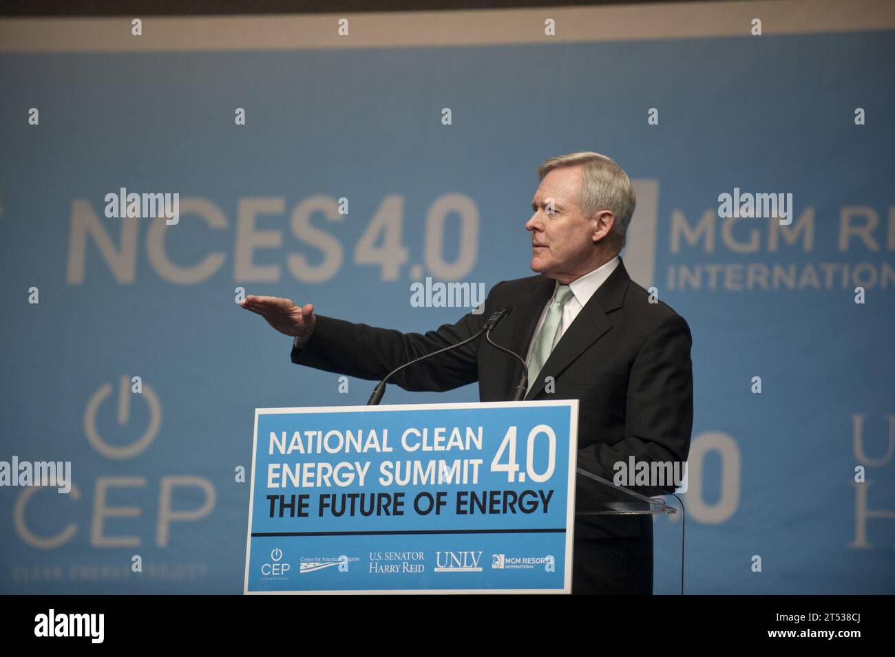 Leaders of industry hi-res stock photography and images - Alamy