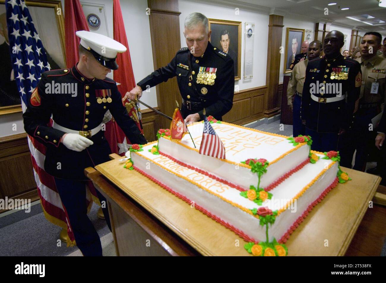 Marine corps birthday cake hi-res stock photography and images - Alamy