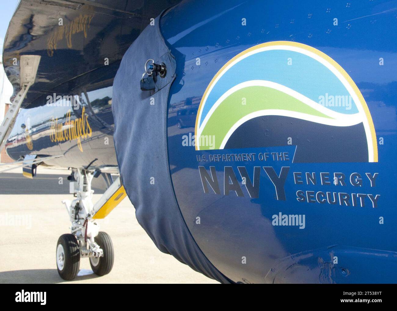 S fly logo hi-res stock photography and images - Alamy