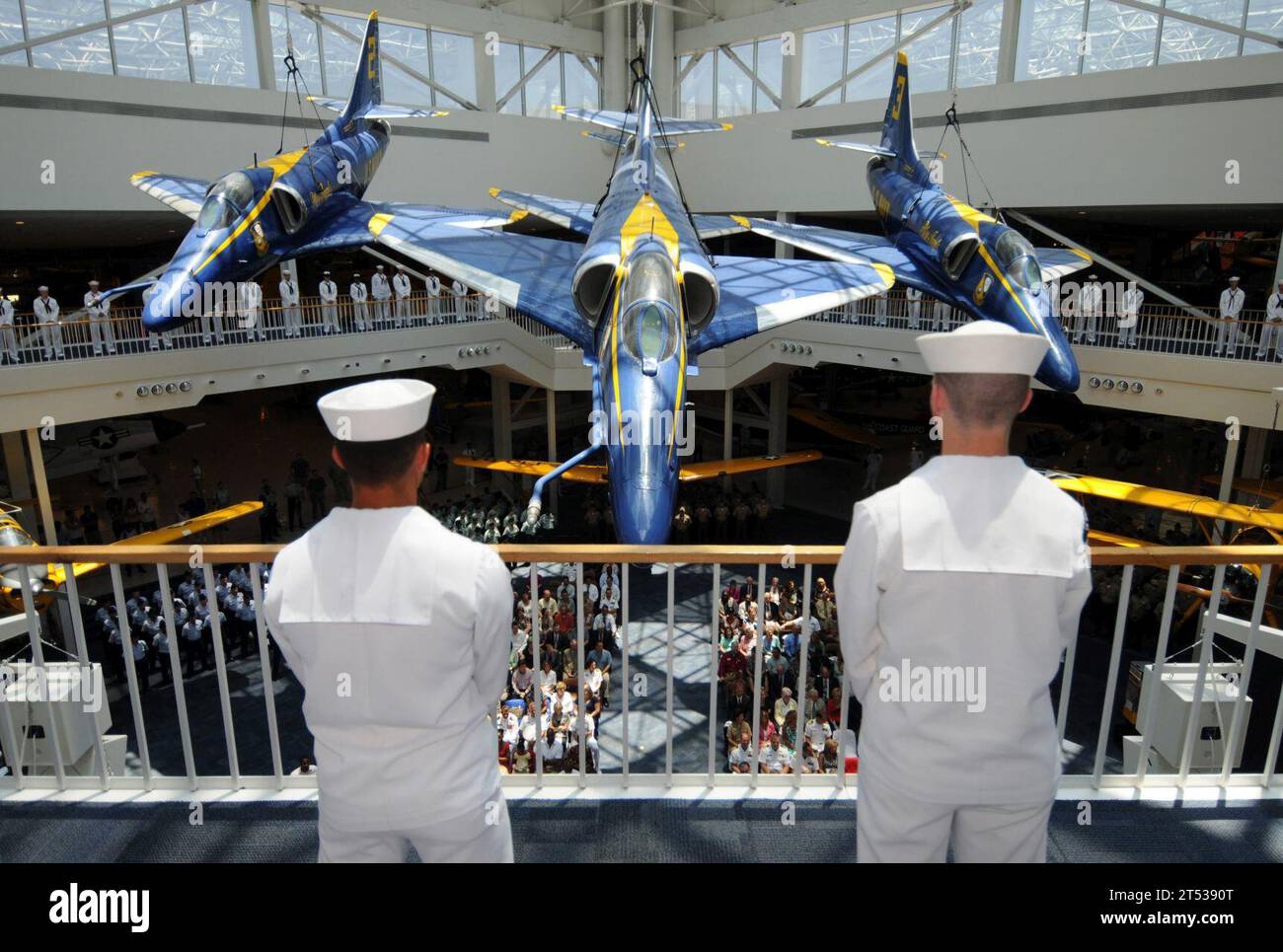 Cid commanding officer hi-res stock photography and images - Alamy