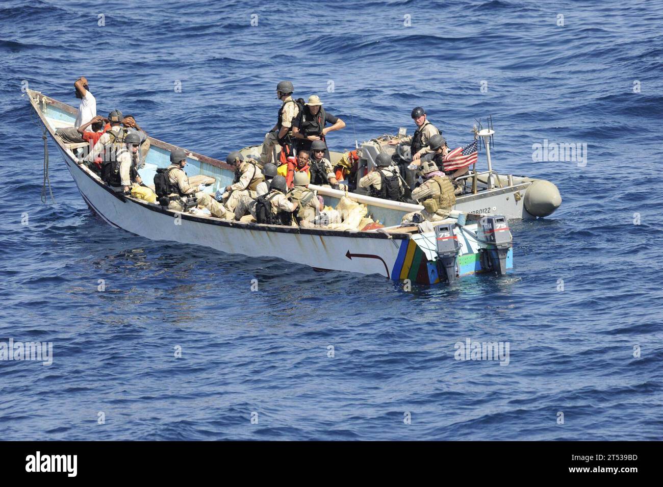 U s coast guard boarding team hi-res stock photography and images - Alamy