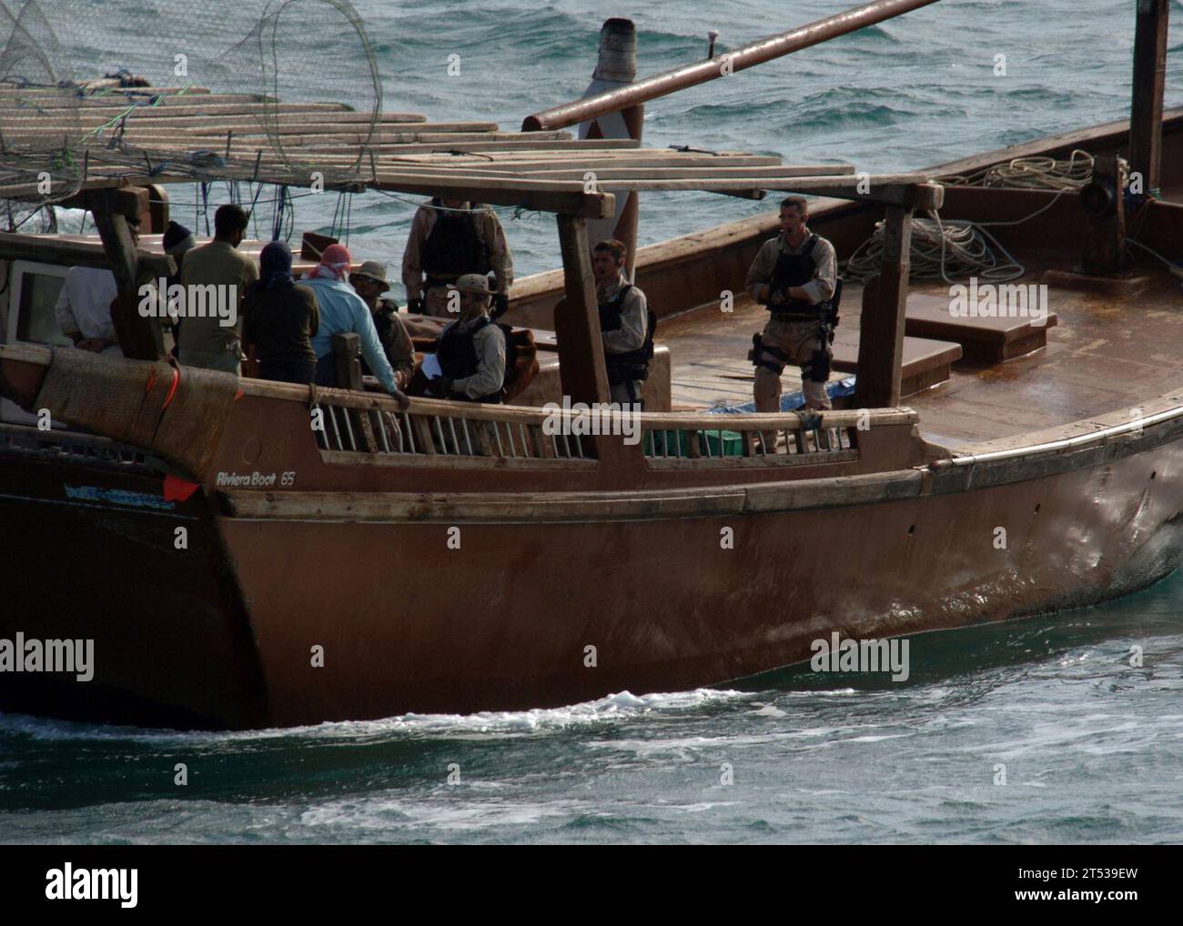0702098623S-013 Persian Gulf (Feb. 9, 2007) - Sailors stationed aboard ...