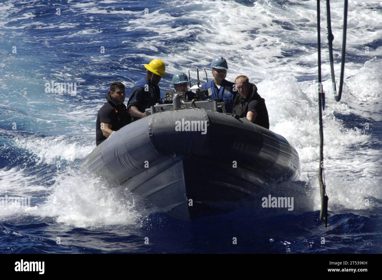 0908123038W-064 PACIFIC OCEAN (Aug. 12, 2009) Sailors in a rigid hull ...
