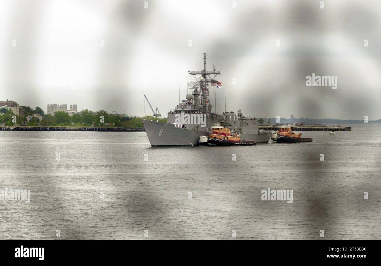 boston harbor, Guided missile frigate, Tugboat, underway, USS McInerney ...