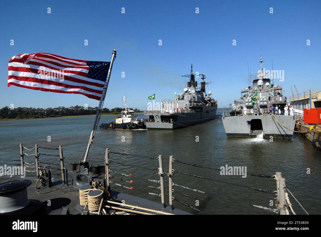 Bosisio (F 48), Brazil, Brazilian Navy, Frigate, Independencia (F 42 ...