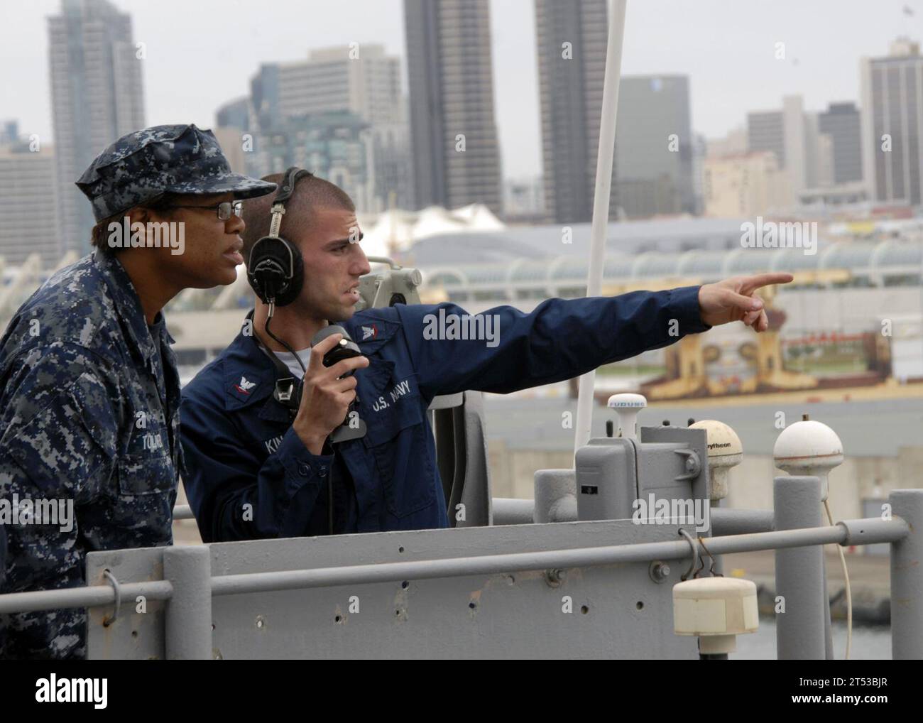 Boxer, Calif., LHD, LHD 4, navy, san diego, Signal Bridge, U.S. Navy, U ...