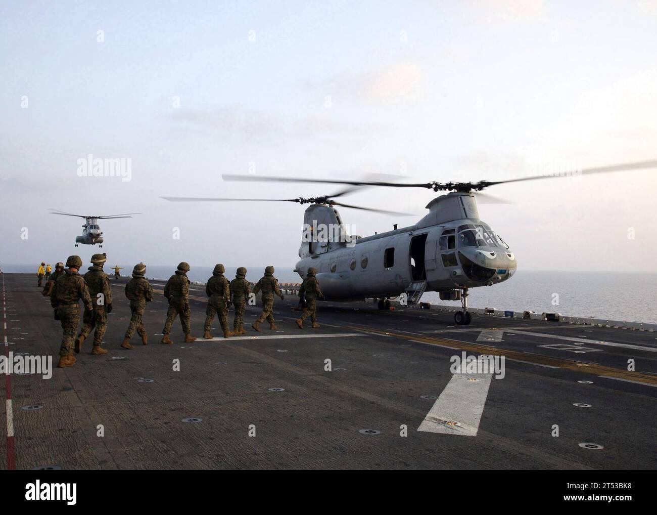 Boxer, ch-46, fast rope, helicopter, LHD, LHD 4, LHD-4, Marines Stock ...