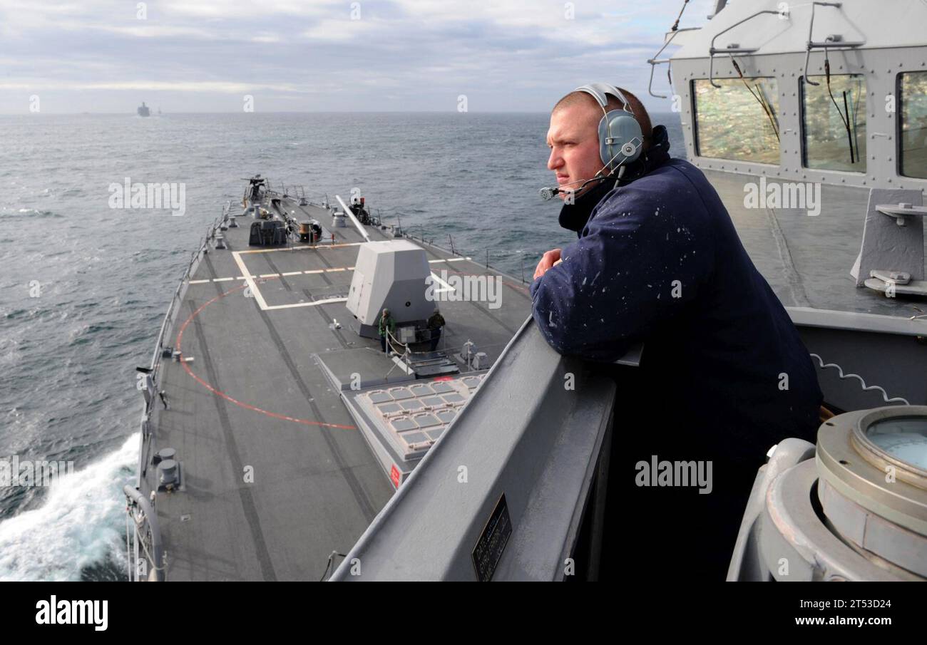 bridge wing, destroyer, George H.W. Bush Carrier Strike Group (GHWB CSG ...
