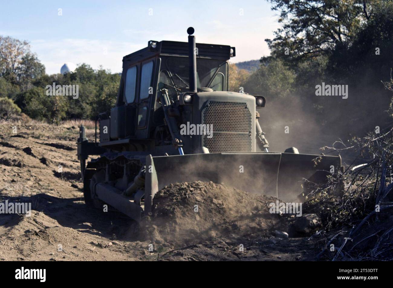 bull dozer, Calif., California, CDF, Cleveland national forest, heavy ...