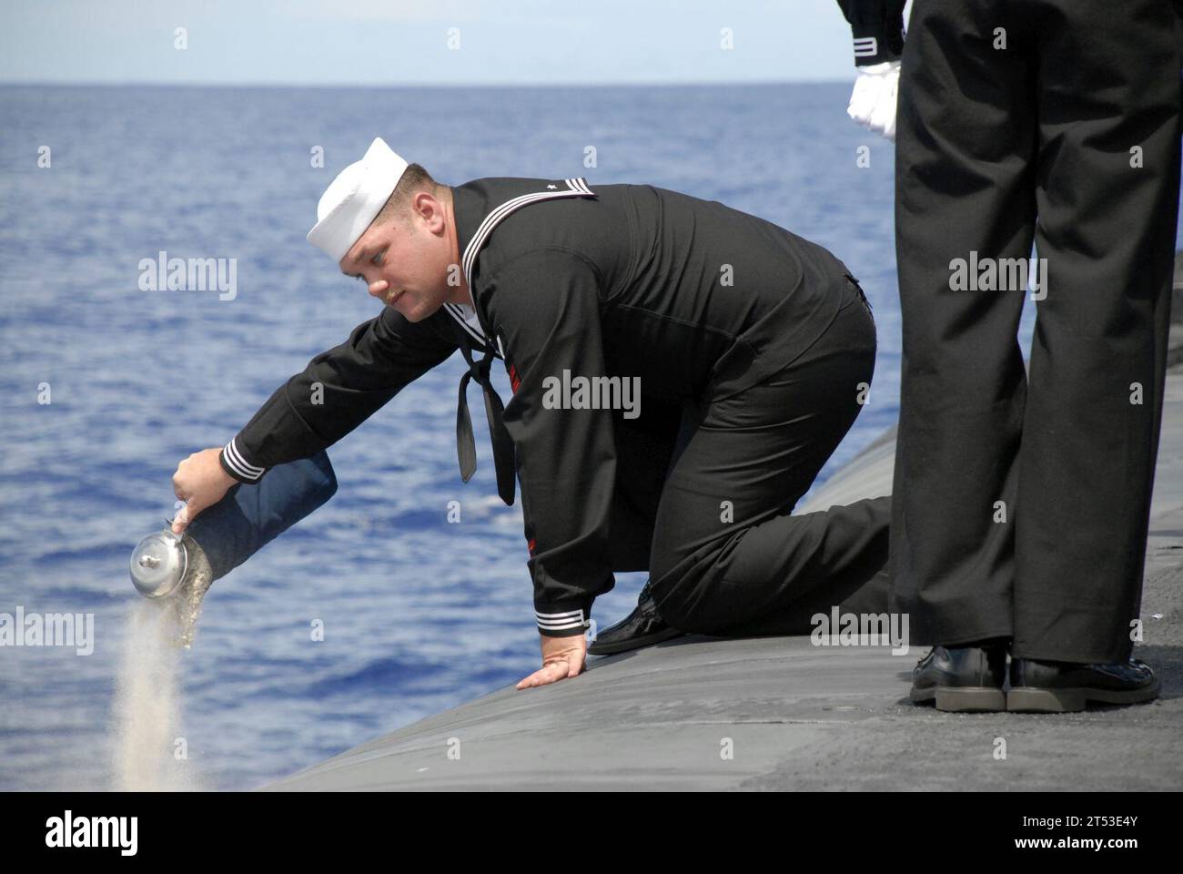 burial at sea, ceremony, people, Sailors Stock Photo - Alamy