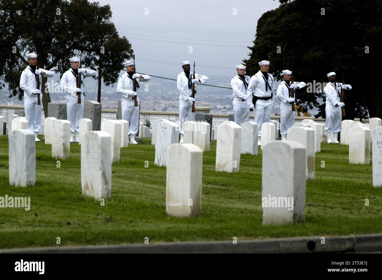 burial, cemetery, memorial service, people Stock Photo - Alamy