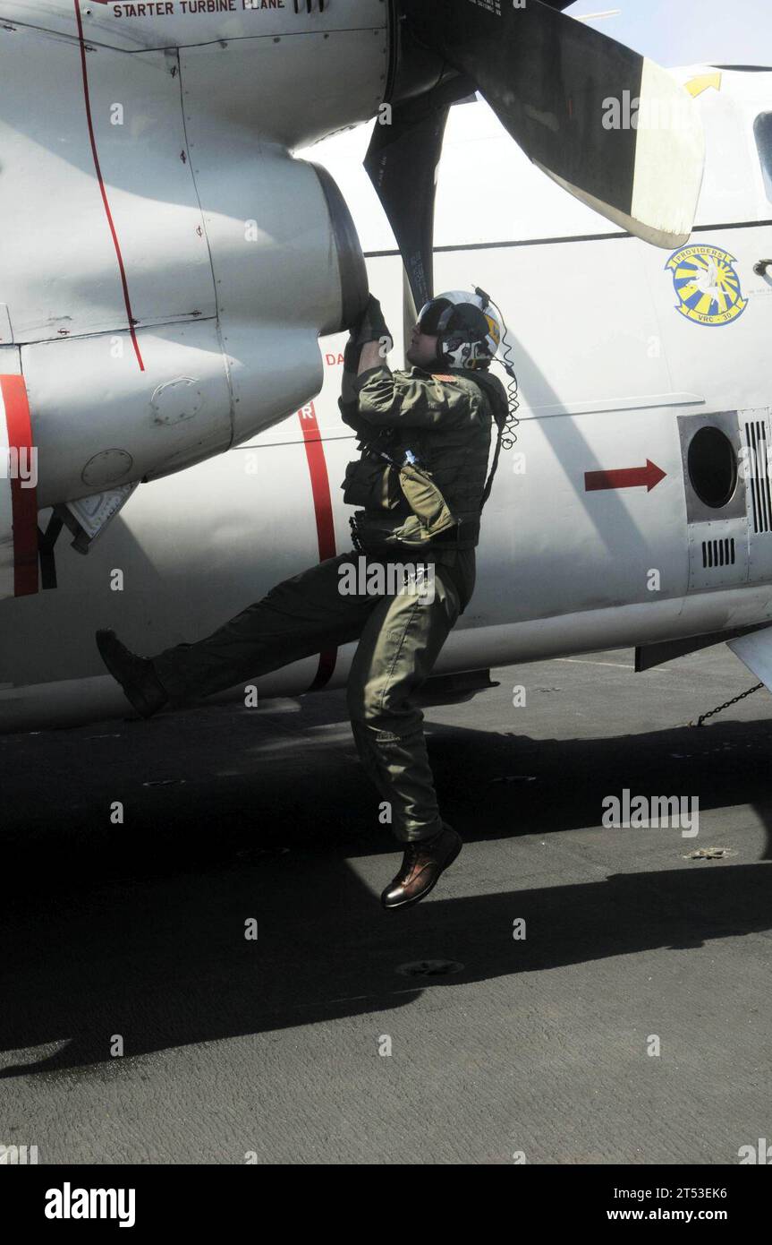 C-21 Greyhound, Carrier Logistics Support Squadron (VRC) 30, Philippine ...