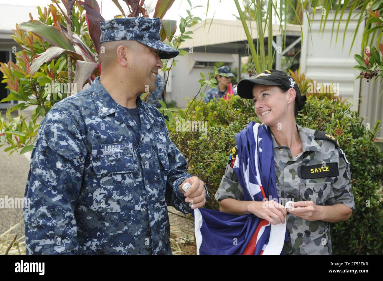 C7f 7th Fleet Community Service Project Comserv Uss Blue Ridge