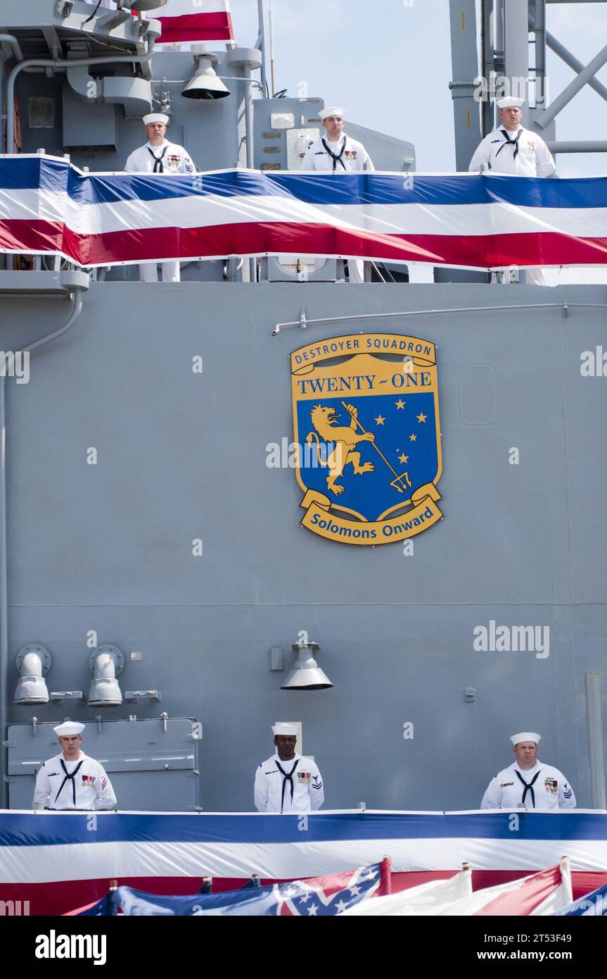 Calif., color guard, decommissioning ceremony, Frigate, naval station ...