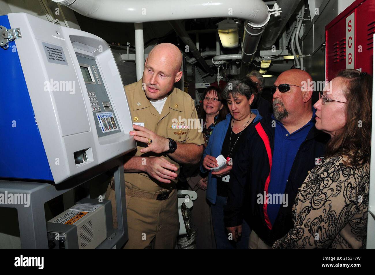 Navy cash machine hi-res stock photography and images - Alamy