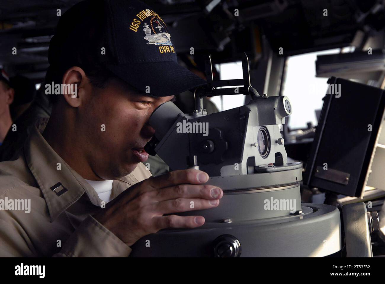 Calif., Coronado, fast-cruise, Nimitz-Class aircraft carrier USS Ronald ...